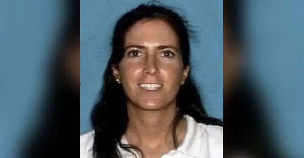 Grieving Husband Cleans Out Wife's Closet, Finds Box That Changes ...